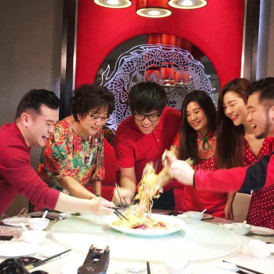 Sunway Pyramid - LOU LOU LOU! REUNION DINNER & LOU SANG GUIDE AT SUNWAY ...