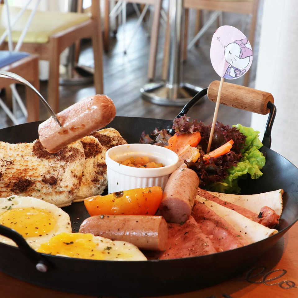 Sunway Pyramid - Say Hello to Hello Kitty Gourmet Cafe’s New Menu!