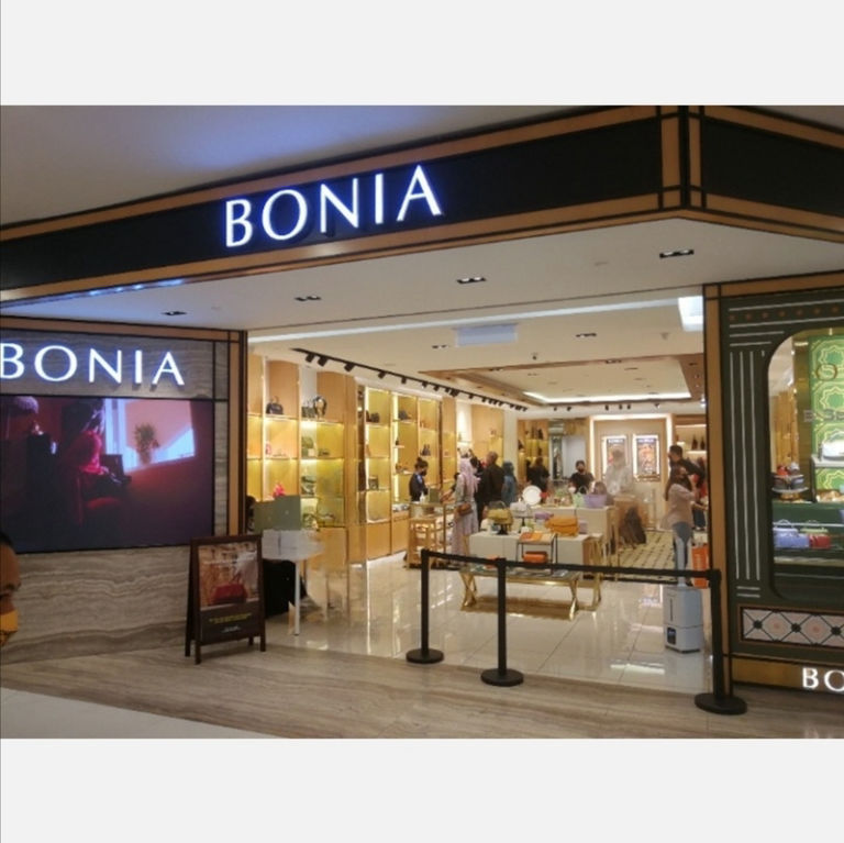 Bonia