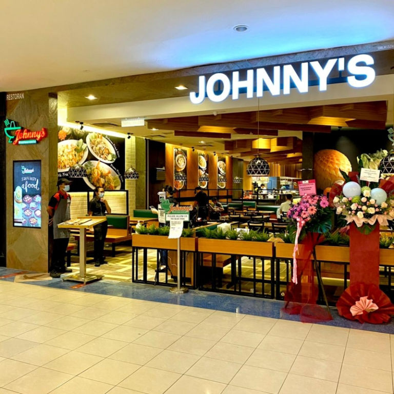 JOHNNY’S RESTAURANT