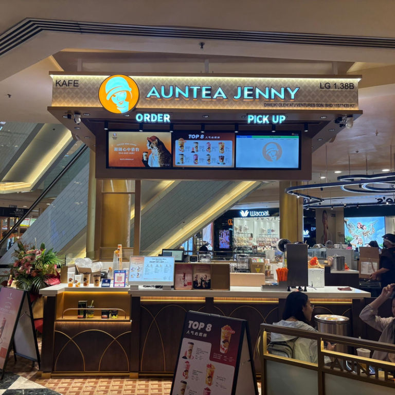 AUNTEA JENNY
